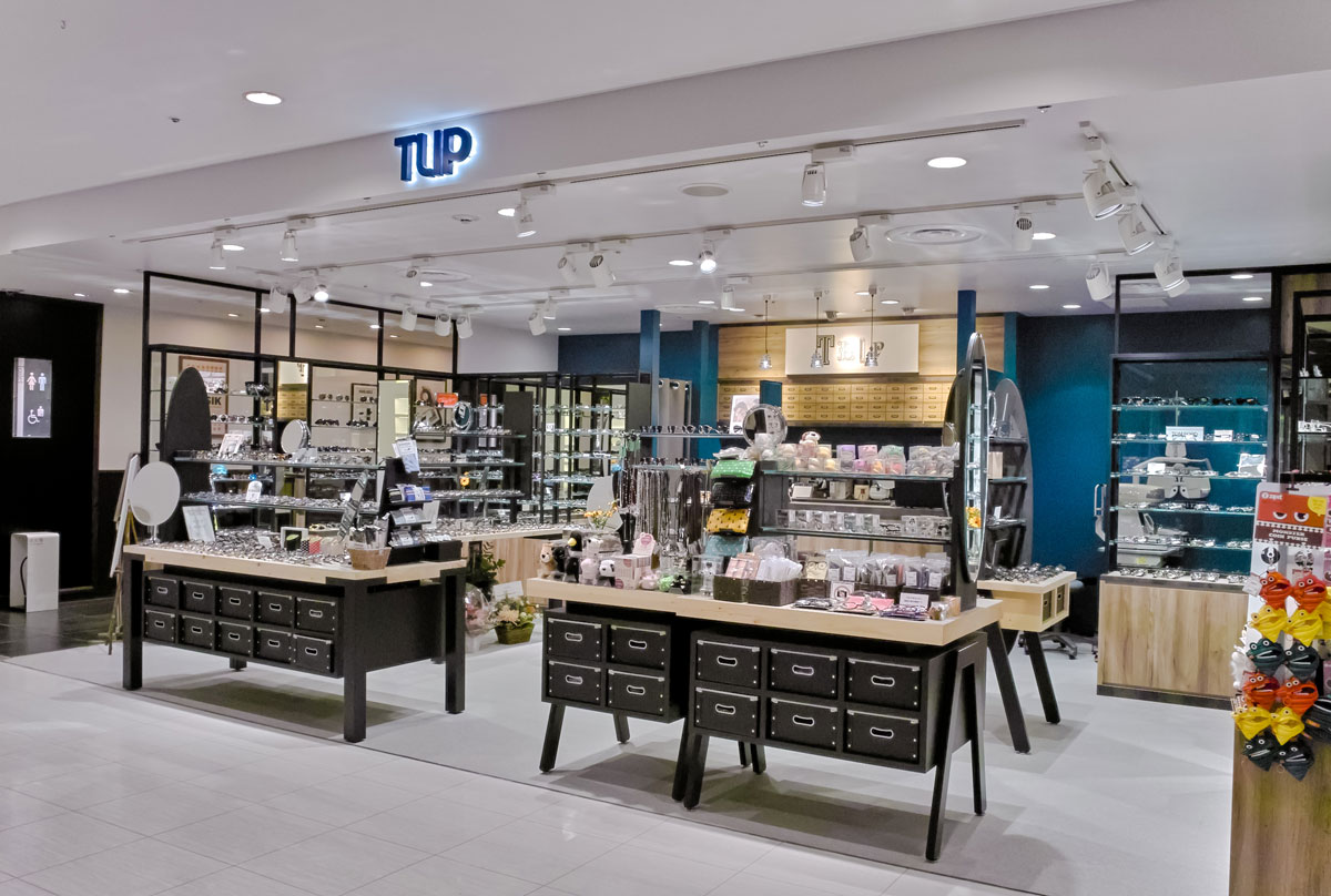ルミネ立川に新スタイルのメガネショップ TLIP（トリップ）がオープン - メガネ店最新情報 | メガネ・サングラス総合情報サイト ...